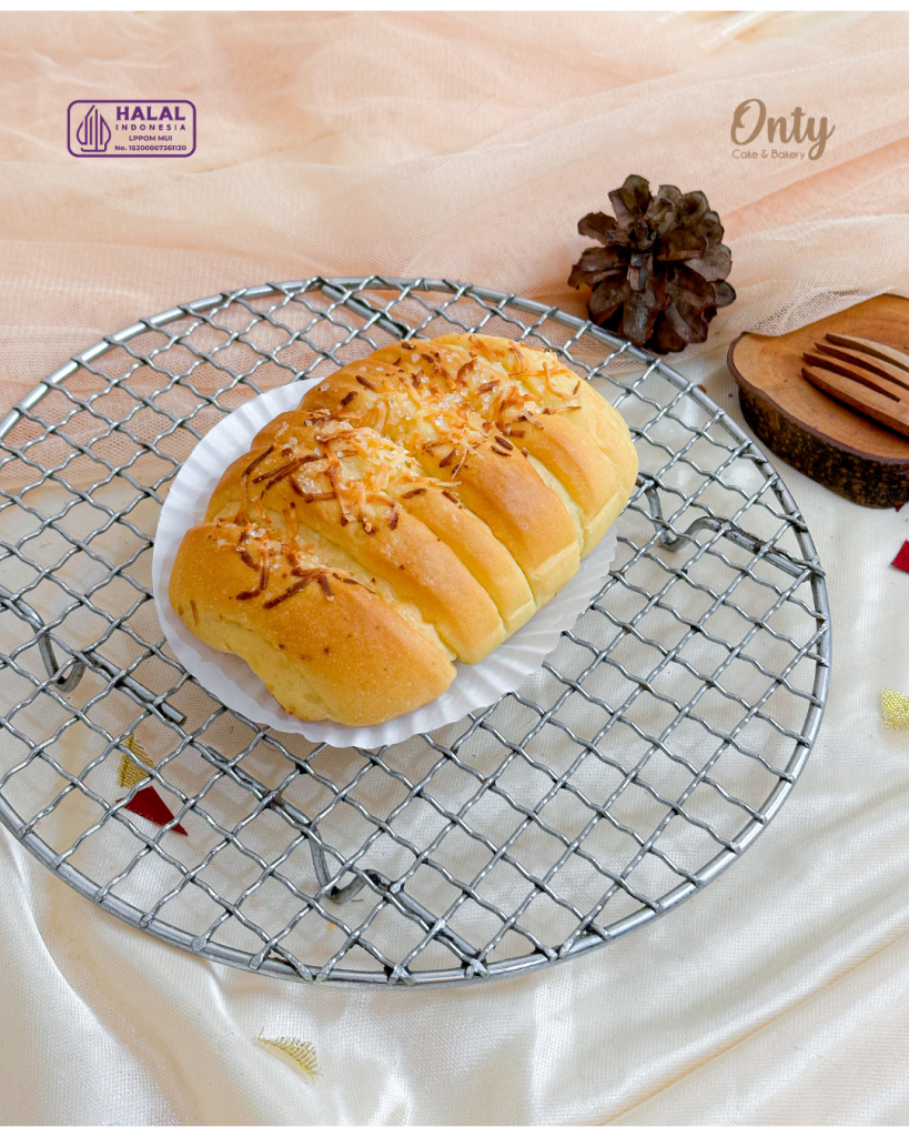 Roti Keju Rasa Gurih Yang Menjadi Favorit - Onty Cake